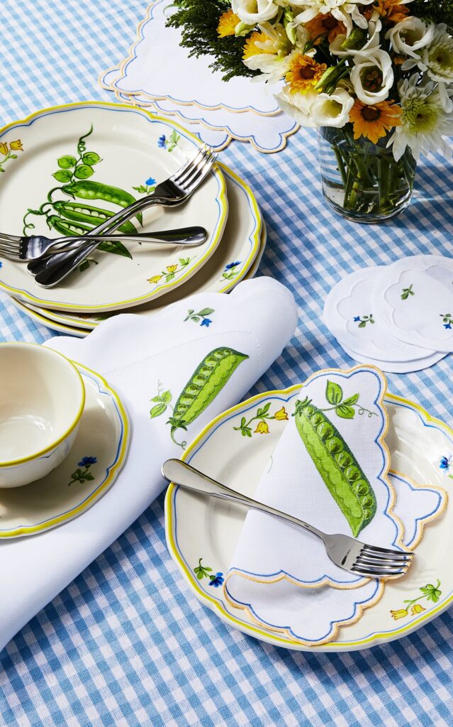 Isla Simpson’s Charming Dinnerware Collection for Moda Domus